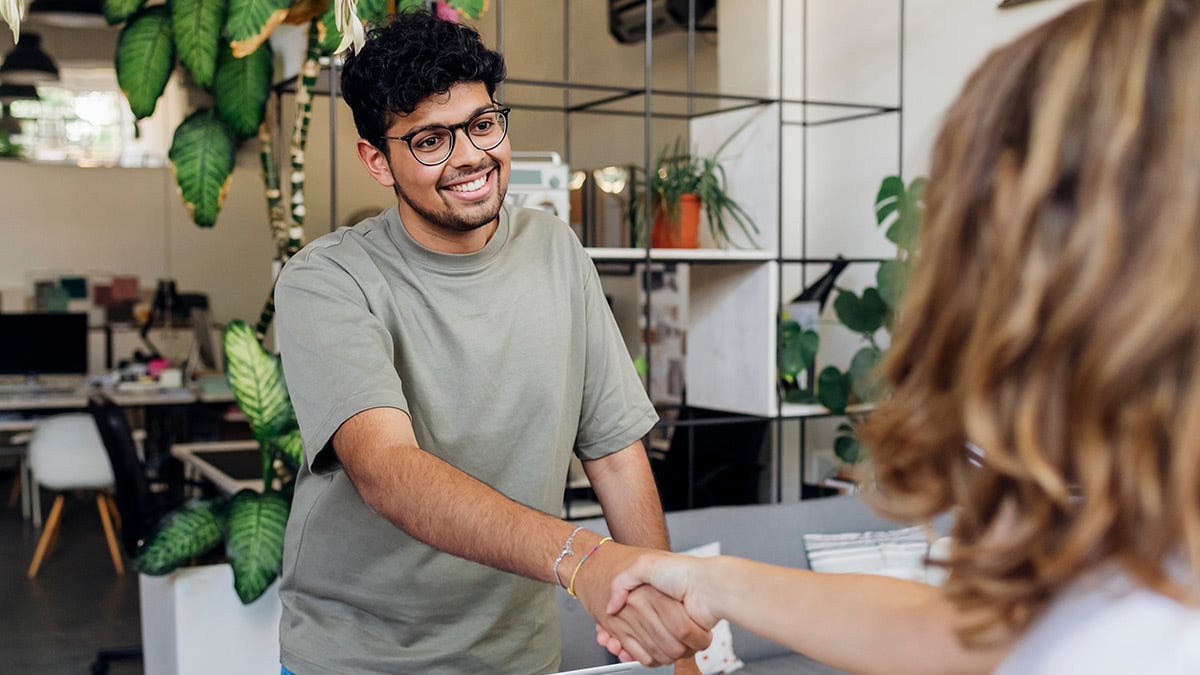 What is Customer Relations | Client Relations | Pipedrive