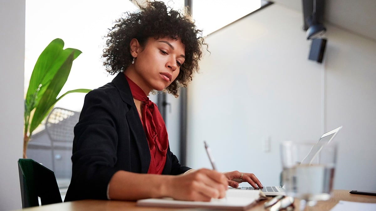 5 Effective Sales Copy Examples | Pipedrive